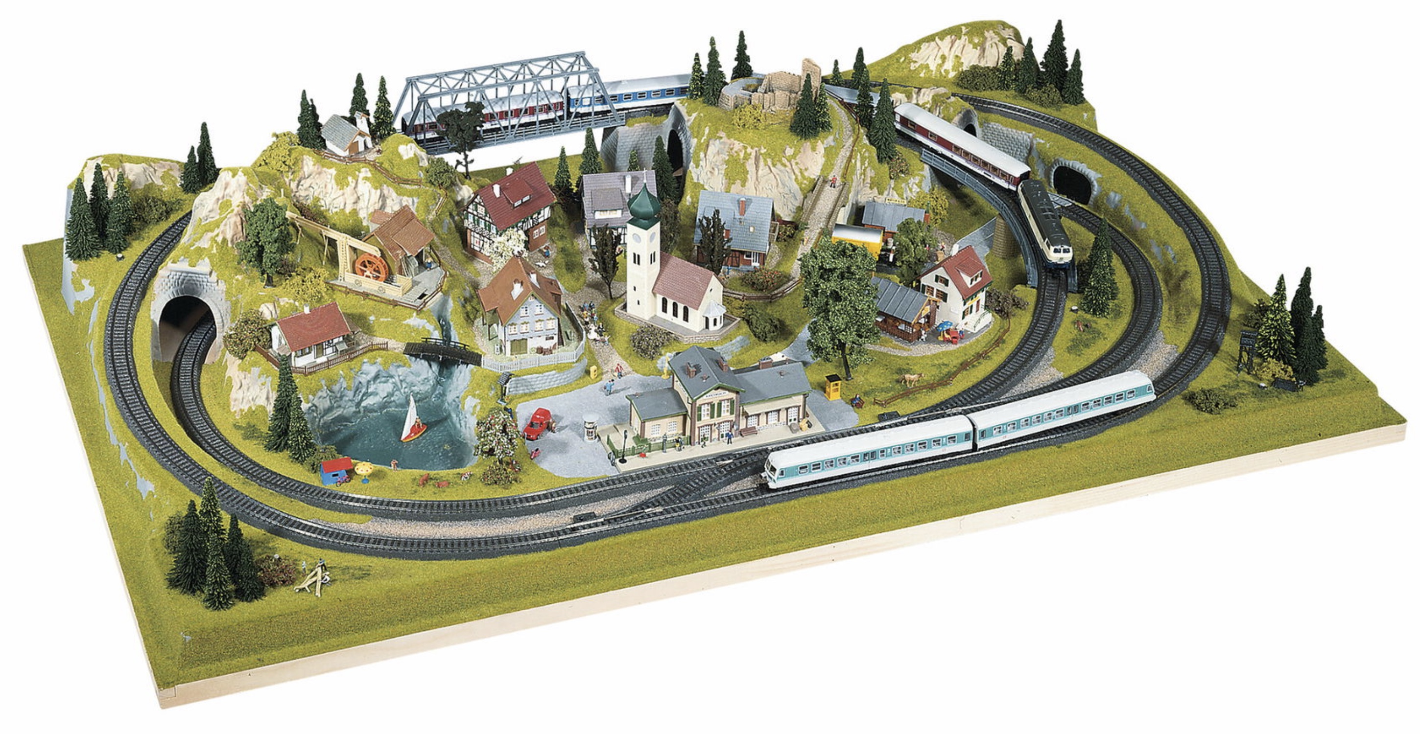 An example of what can be acheived atop Noch's (N81710) 4mm:1ft scale ...